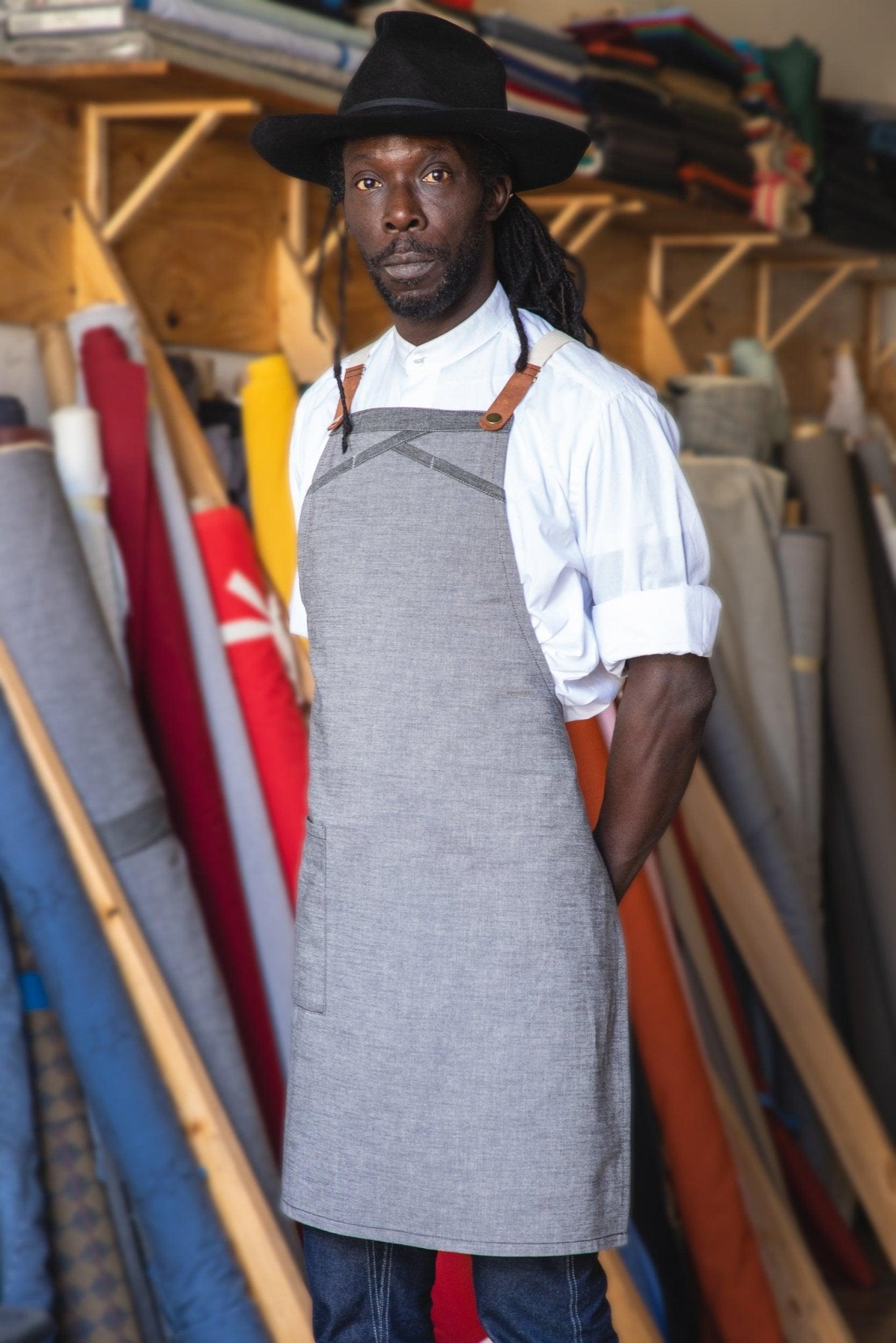 The Coolest Apron – Savilino